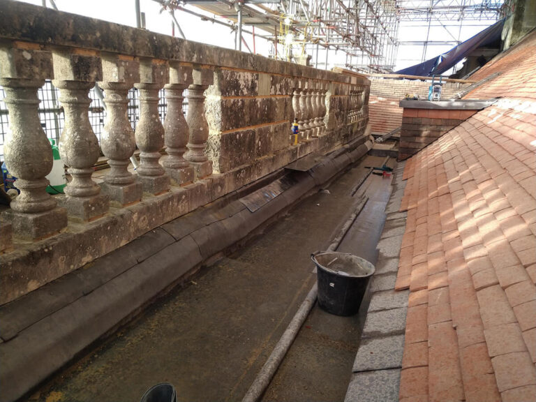 Lead Window Trays - Lead Cavity Tray Installation & Heritage Solutions ...